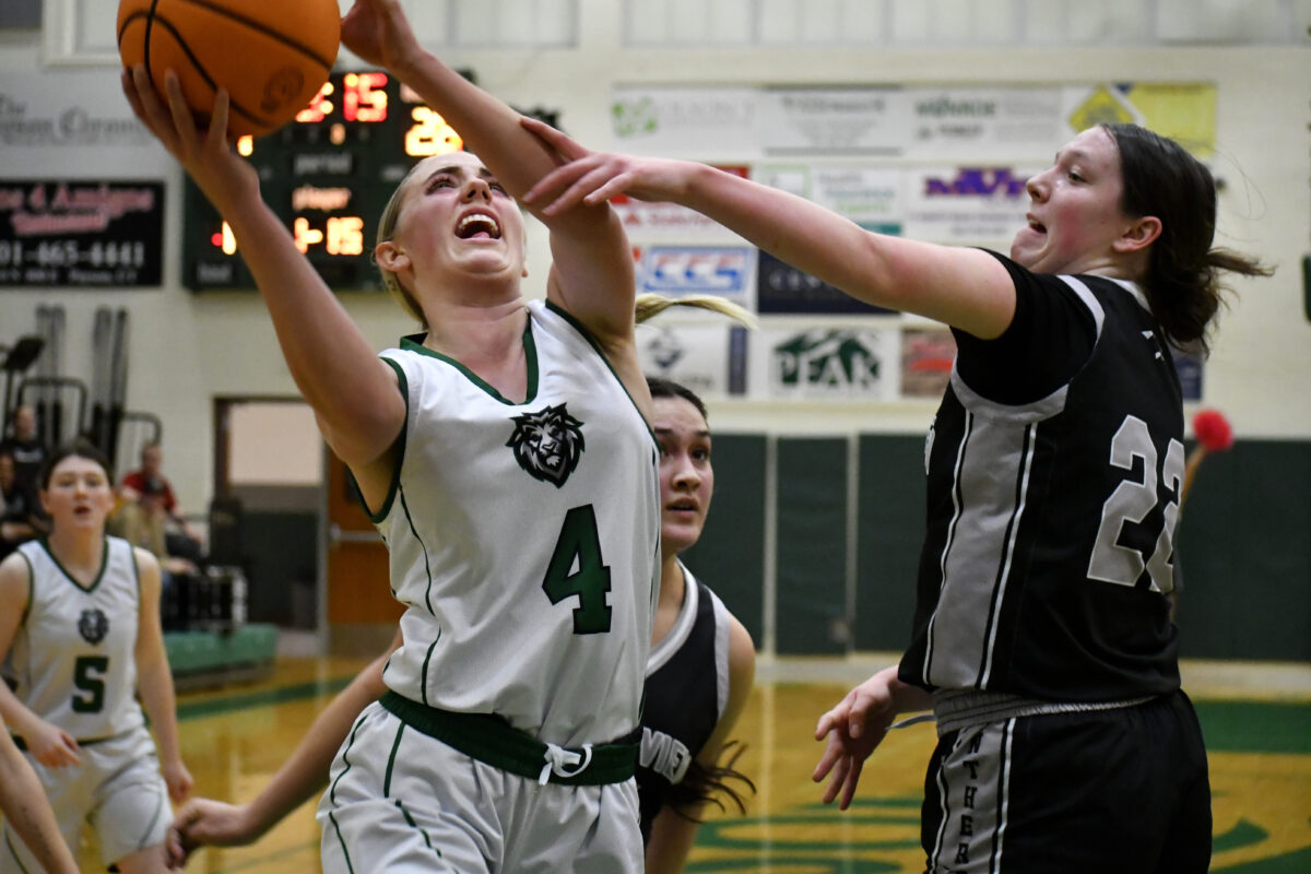 Fight through: Payson girls basketball grinds through to beat Pine View ...